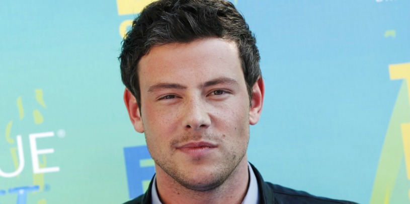 Cory Monteith Smoking Cigarettes